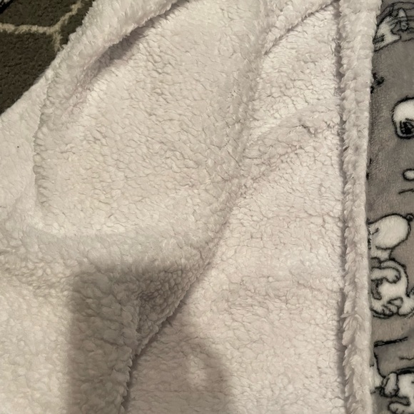 Peanuts | Intimates & Sleepwear | Peanuts Snoopy Poses And Paw Prints ...